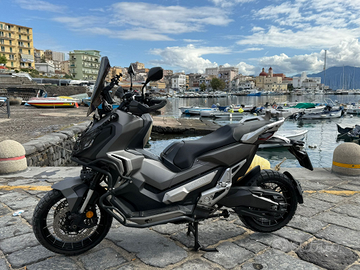 X-adv 750 - Moto e Scooter In vendita a Napoli