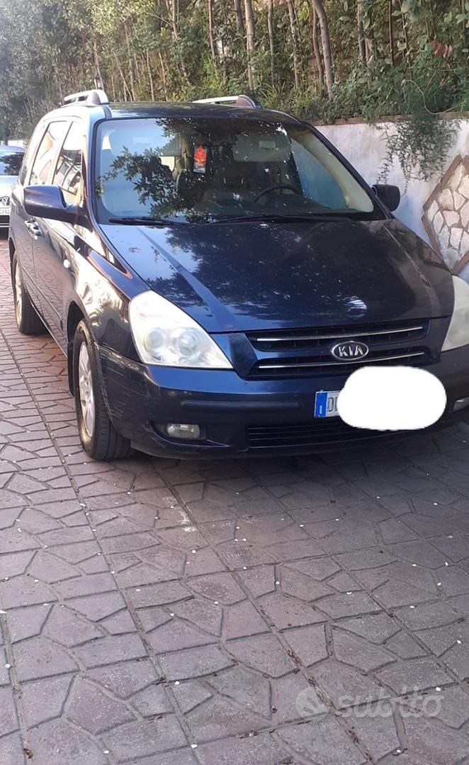Autoveicolo Kia modello Carnival - Auto In vendita a Roma