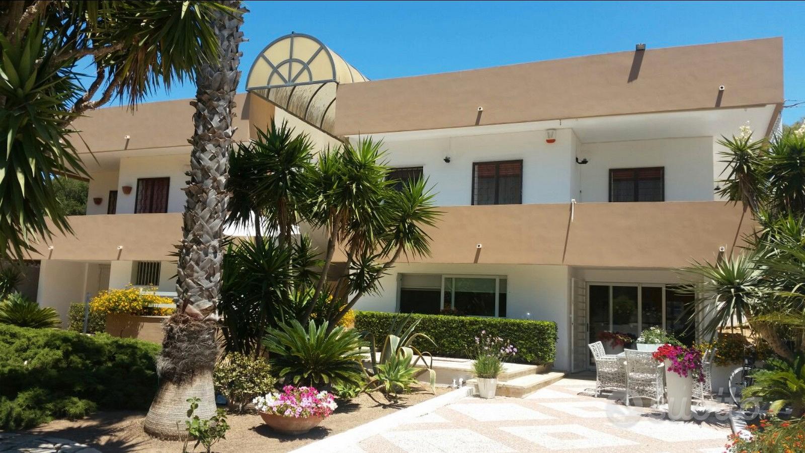 Appartamento in villa a pochi passi dal mare - Camere/Posti letto In ...
