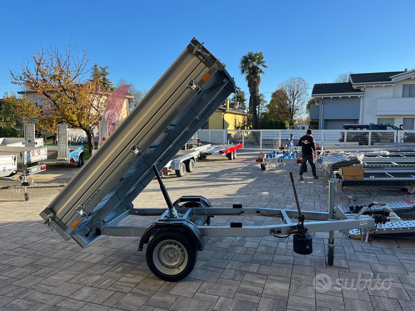 Subito - TRAILER POINT OUTLET net - Carrello RIBALTABILE IDRAULICO 750 ...