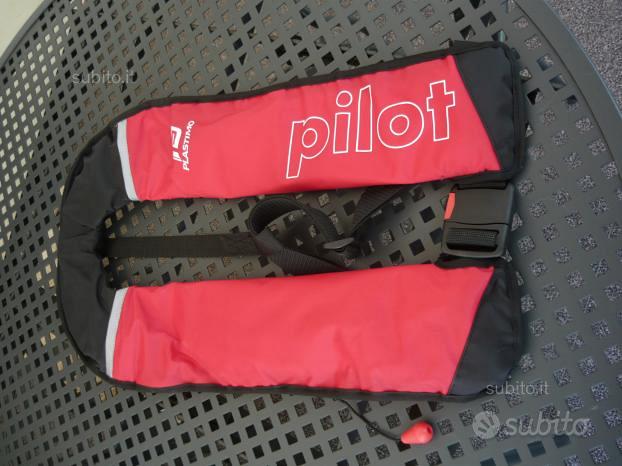 Giubbotto salvagente gile' automatico - Nautica In vendita a Brindisi