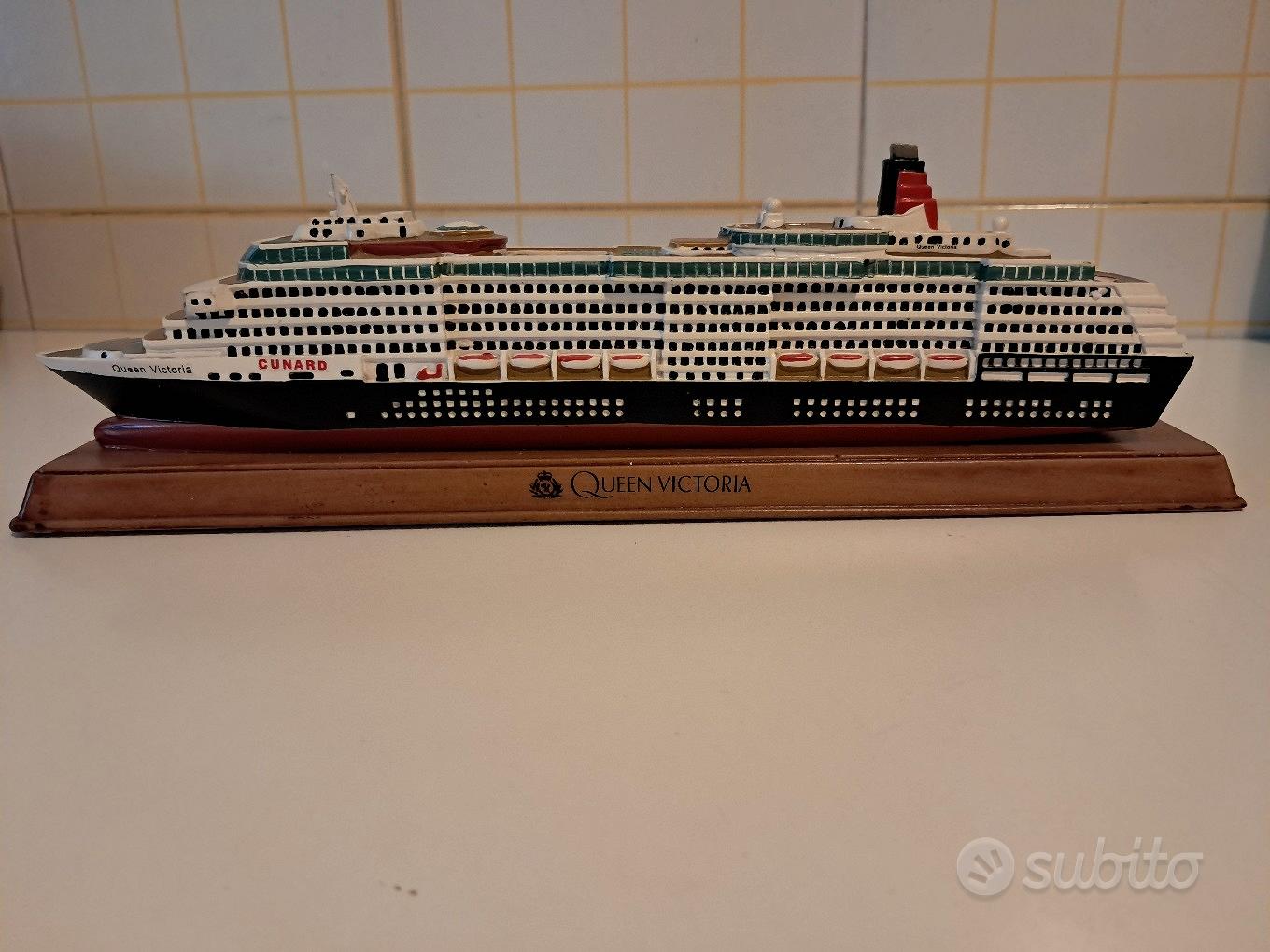 Modellino nave crociera "Queen Victoria " - Collezionismo In vendita a ...