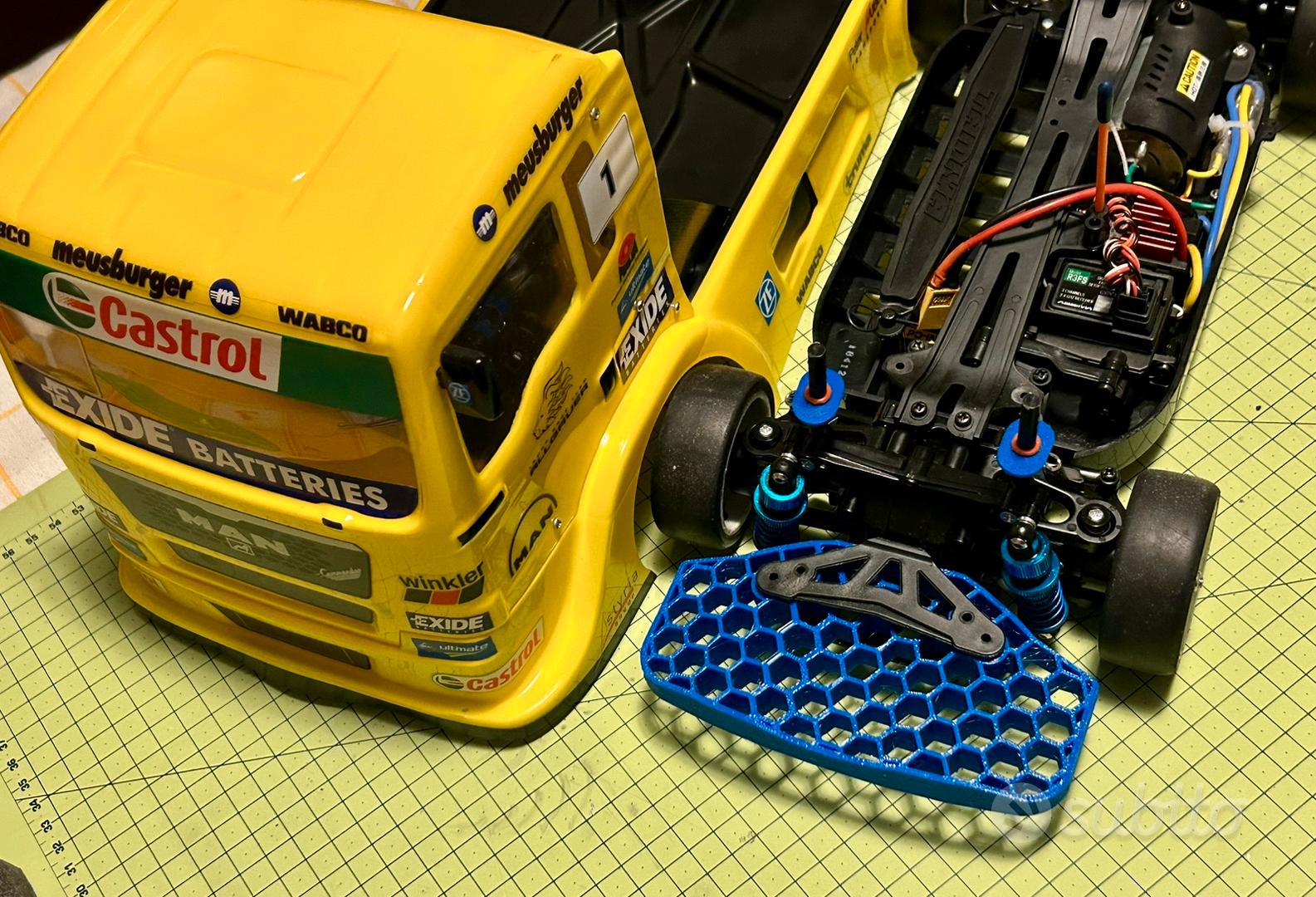 Paraurti /bumper camion Tamiya TT01 e TT02 - Collezionismo In vendita a Milano