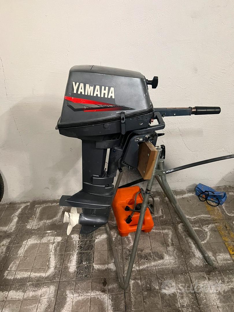 Yamaha 8cv - Nautica In vendita a Napoli