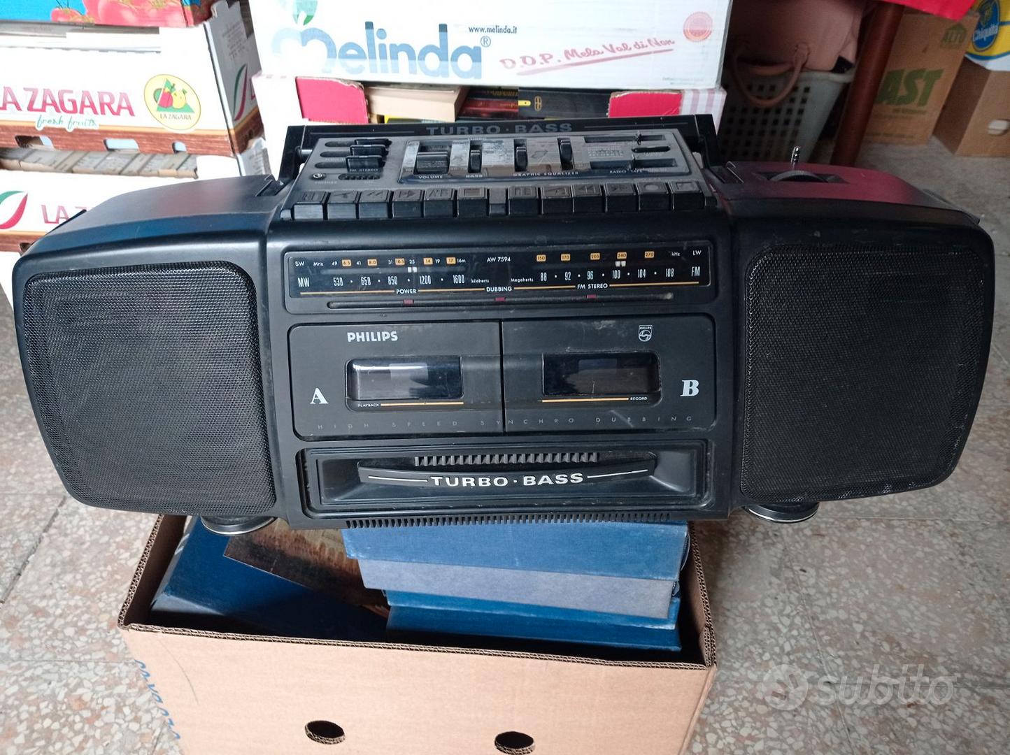 Radio portatile Philips turbo bass - Audio/Video In vendita a Macerata