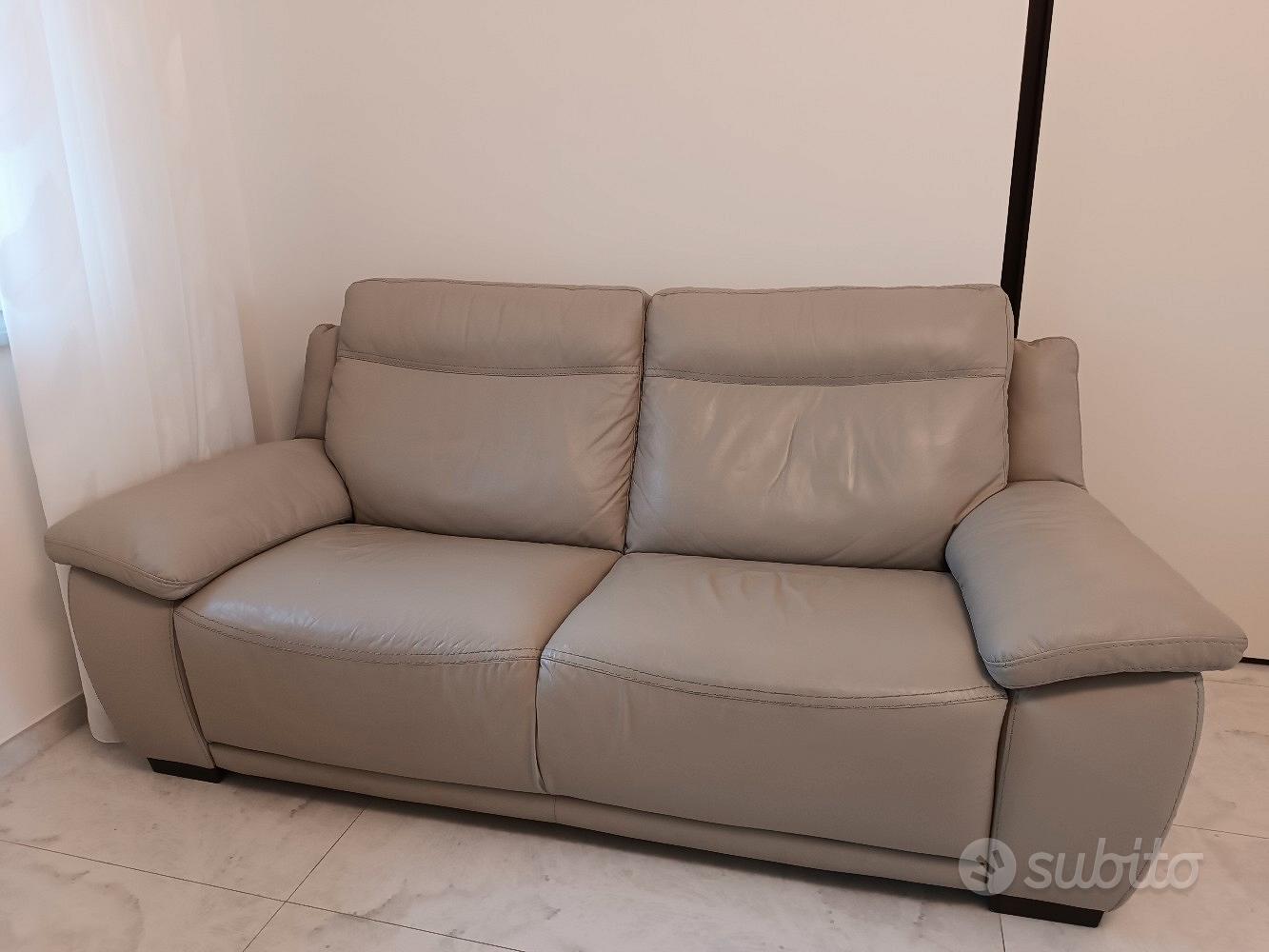 Divano 3 posti in pelle grigio - Arredamento e Casalinghi In vendita a ...