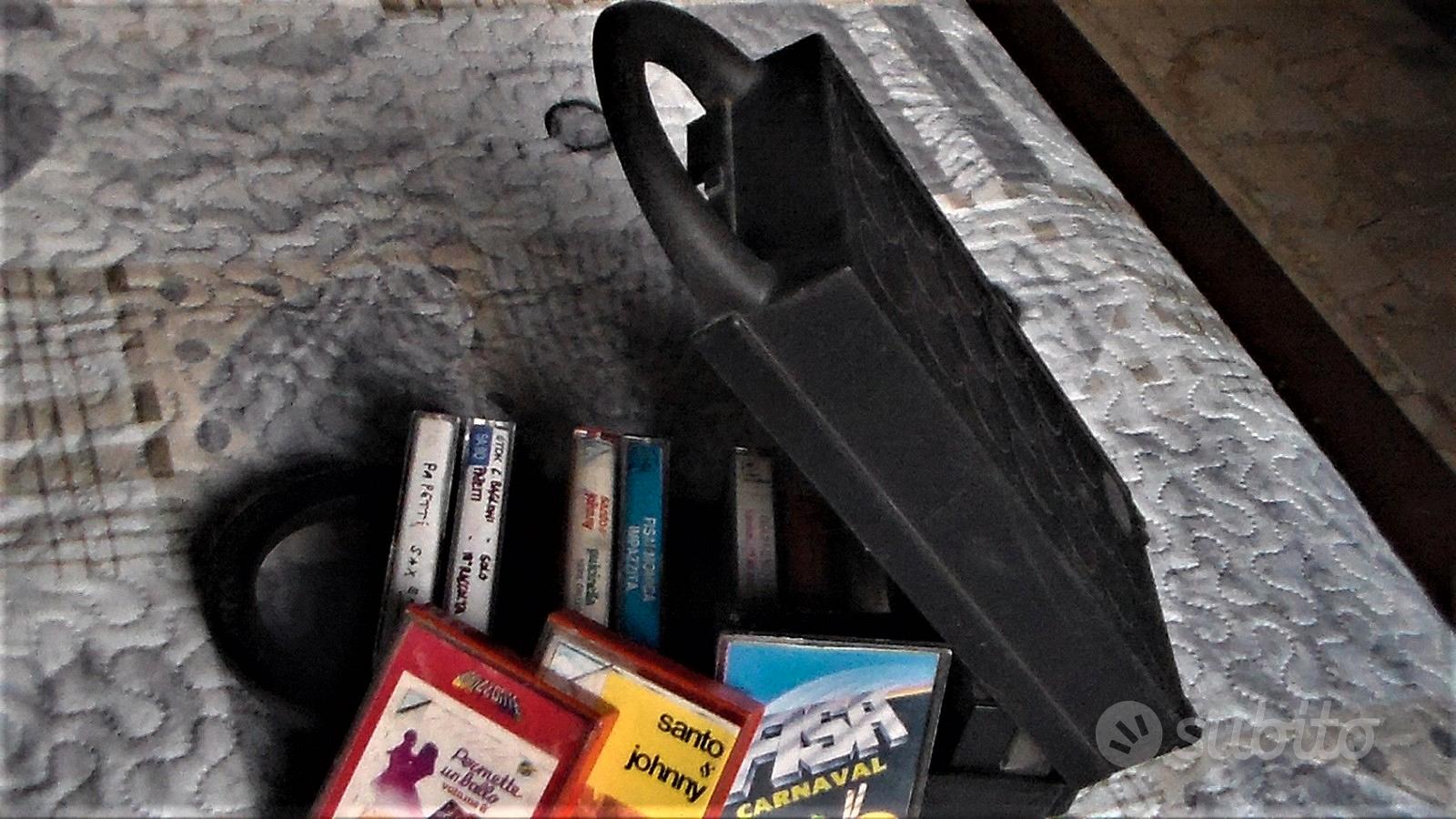 CASSETTE MUSICALI anni '60/'70 - Collezionismo In vendita a Torino