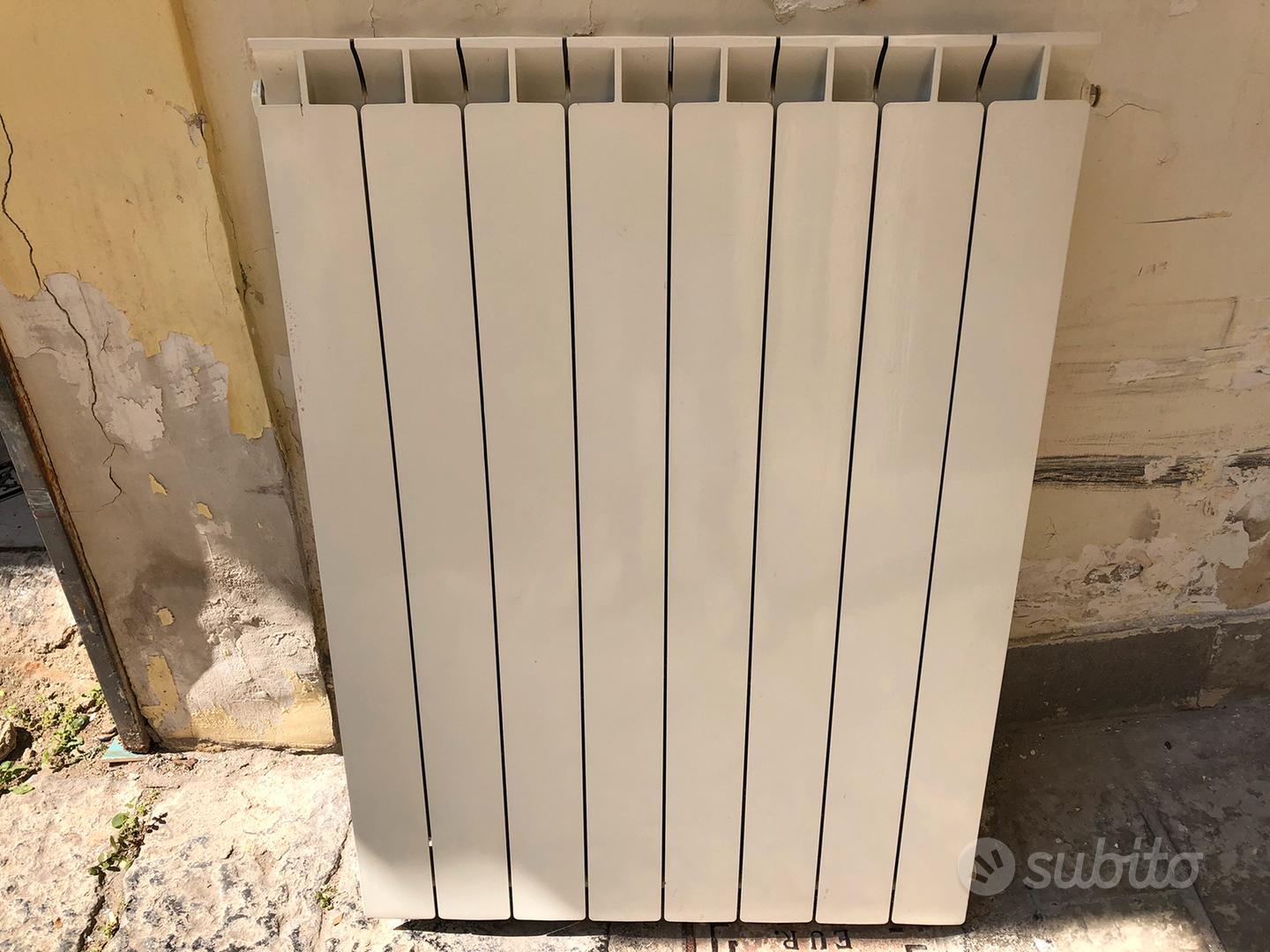 Termosifoni in alluminio - Arredamento e Casalinghi In vendita a Napoli