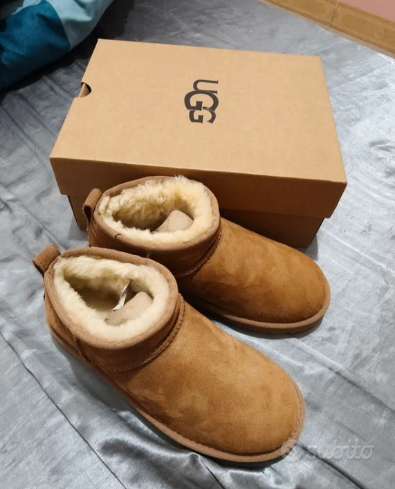 UGG Classic Ultra Mini EU 40 - Abbigliamento e Accessori In vendita a Roma