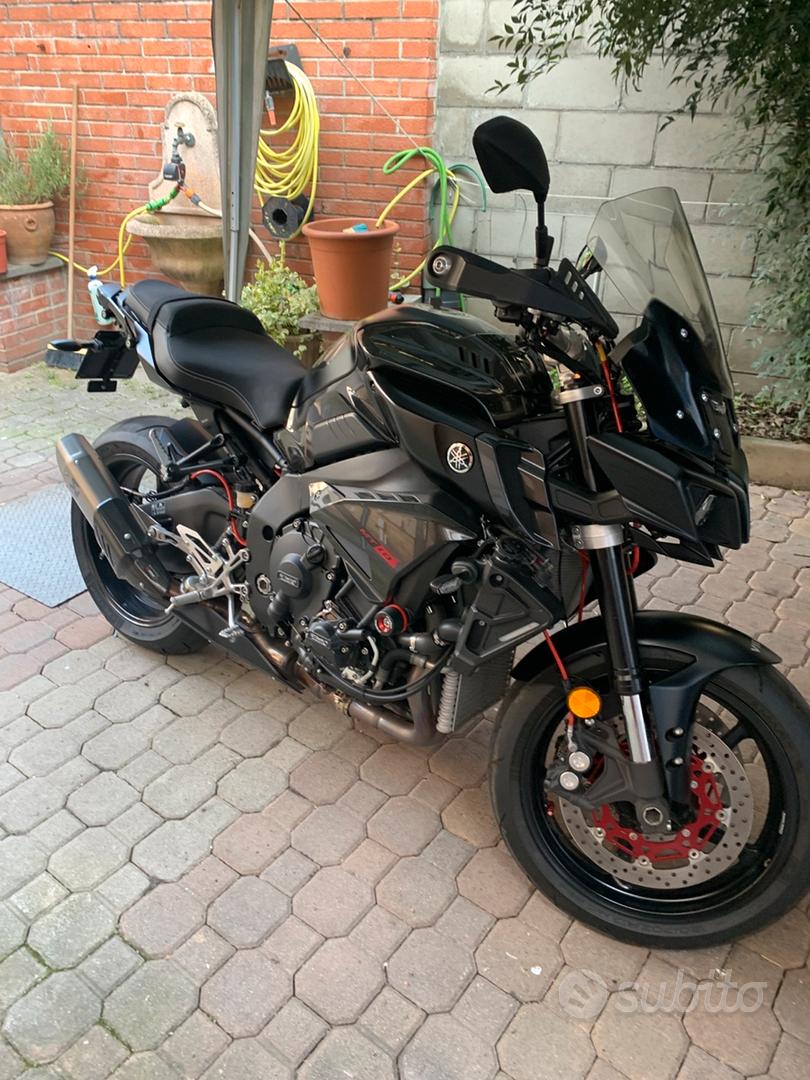 Yamaha MT10 tourer - Moto e Scooter In vendita a Milano