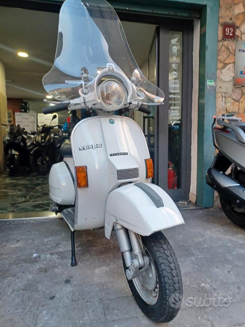 Piaggio Vespa 150 PX - 1985 ARCOBALENO - Moto e Scooter In vendita a Napoli