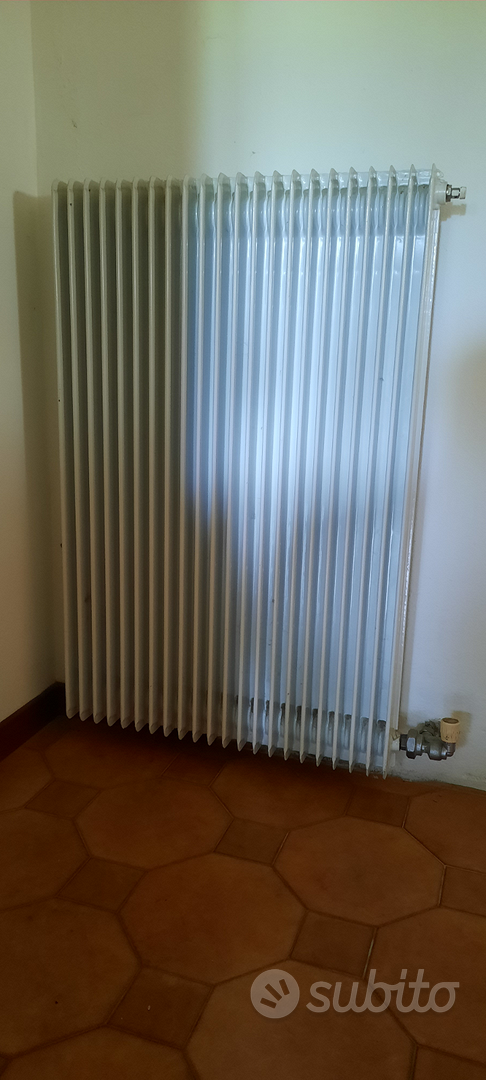 Radiatori lamellari in acciaio - Arredamento e Casalinghi In vendita a ...