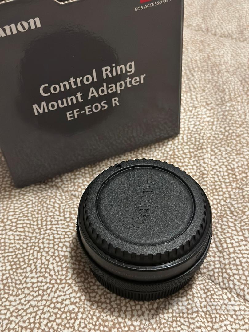 Canon Control Ring Mount Adapter EF-EOS R - Fotografia In vendita a Firenze