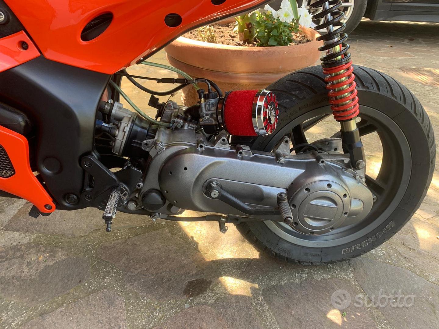 Gilera DNA 50cc - Moto e Scooter In vendita a Latina