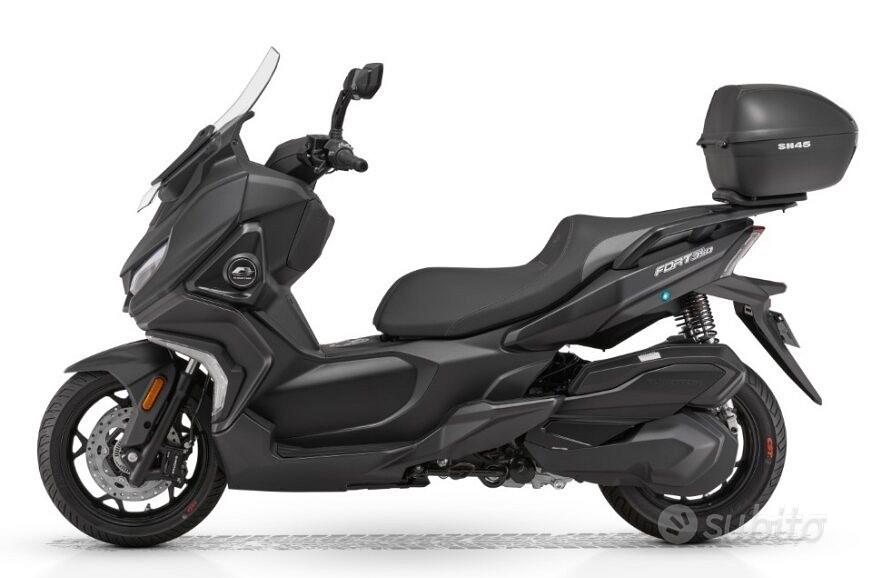 QJ Motor FORT 350 - 2025 NUOVO - Moto e Scooter In vendita a Roma