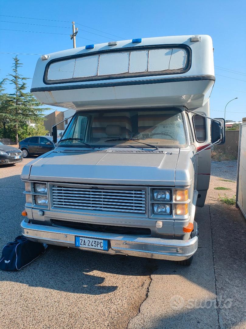 Camper Americano - Caravan e Camper In vendita a Medio Campidano