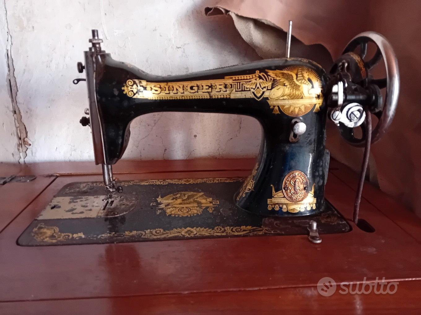Macchina da cucire Singer con mobile - Collezionismo In vendita a Isernia