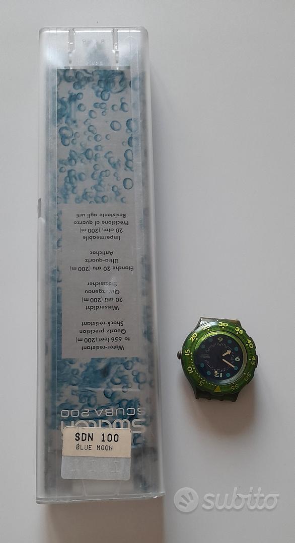 Swatch Blue Moon solo quadrante usato funzionante - Abbigliamento e ...