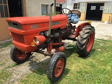 Trattore Fiat 300 - Veicoli commerciali In vendita a Torino