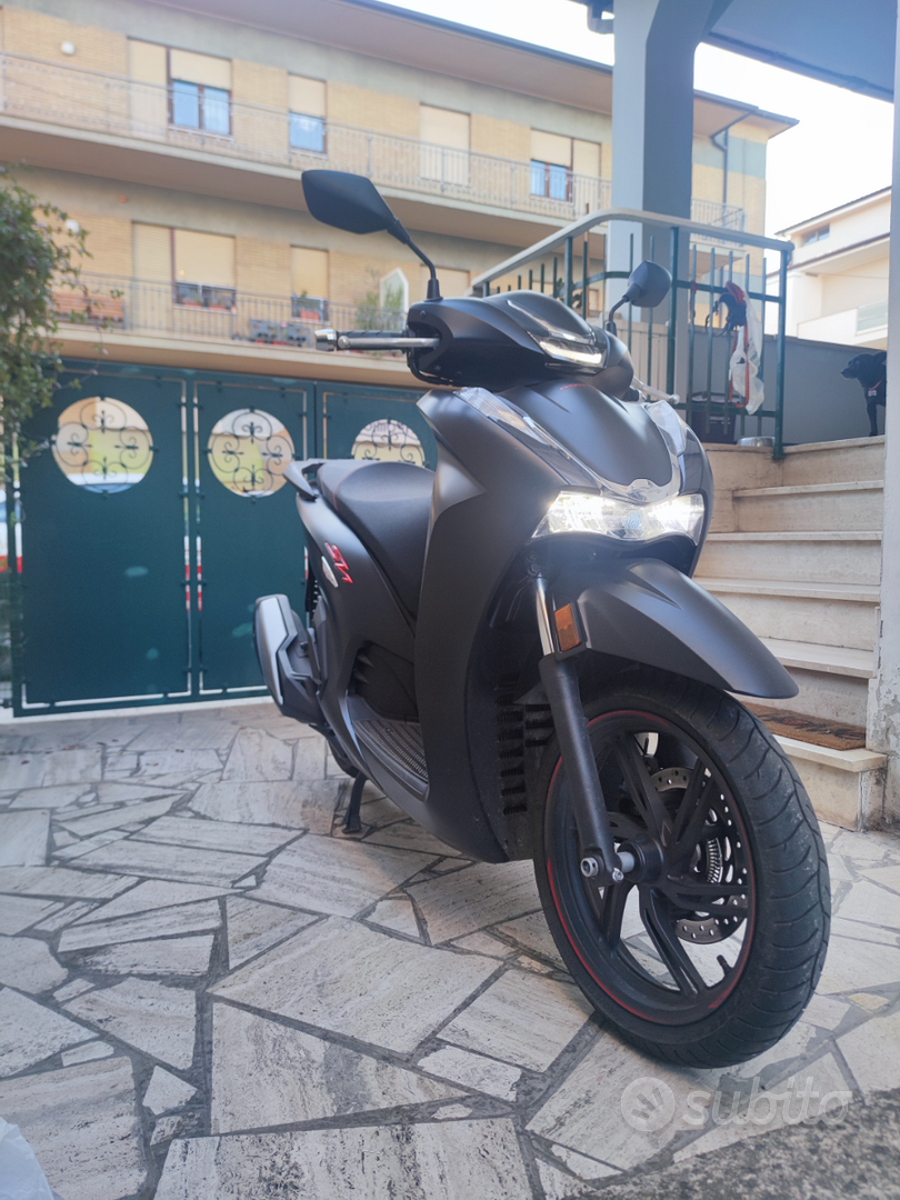 Sh 350 sport 2023 - Moto e Scooter In vendita a Teramo
