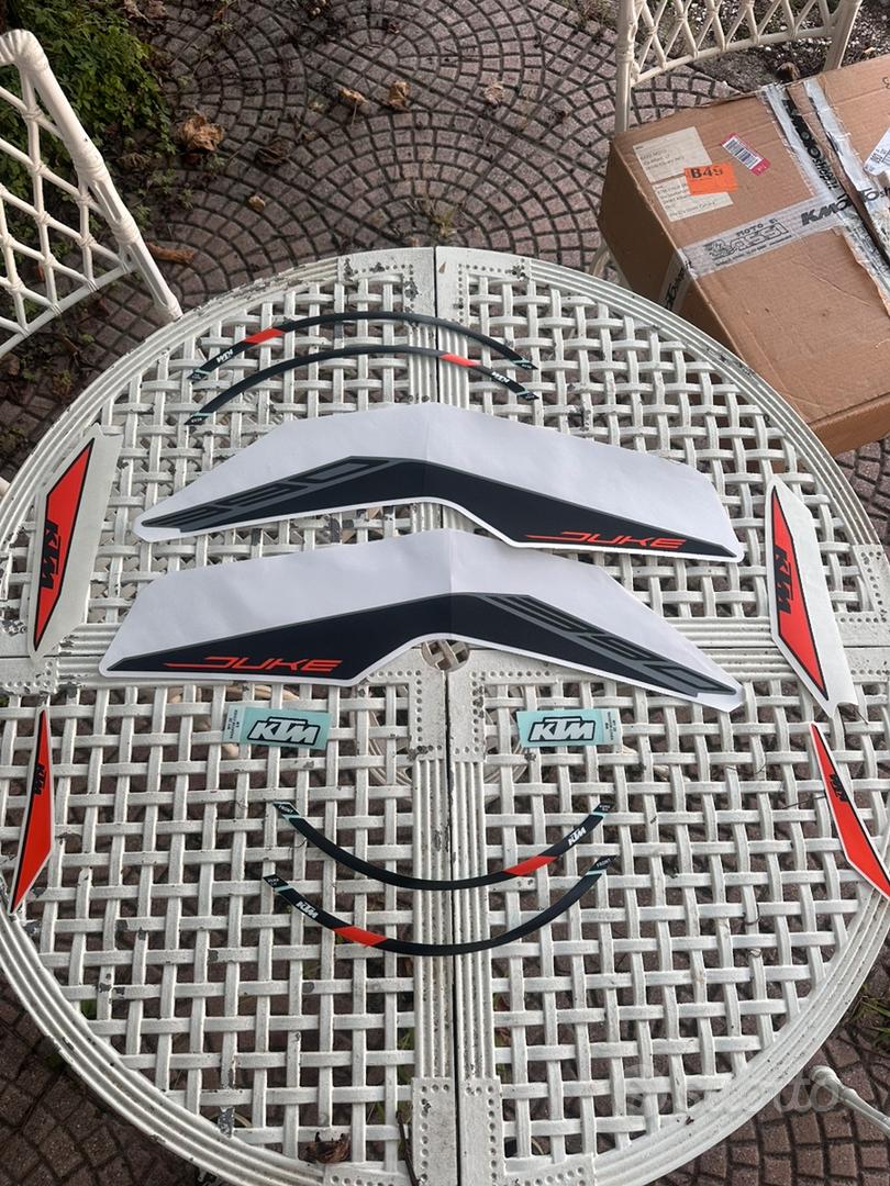 Grafiche originali KTM duke 390 2022 - Accessori Moto In vendita a Brescia