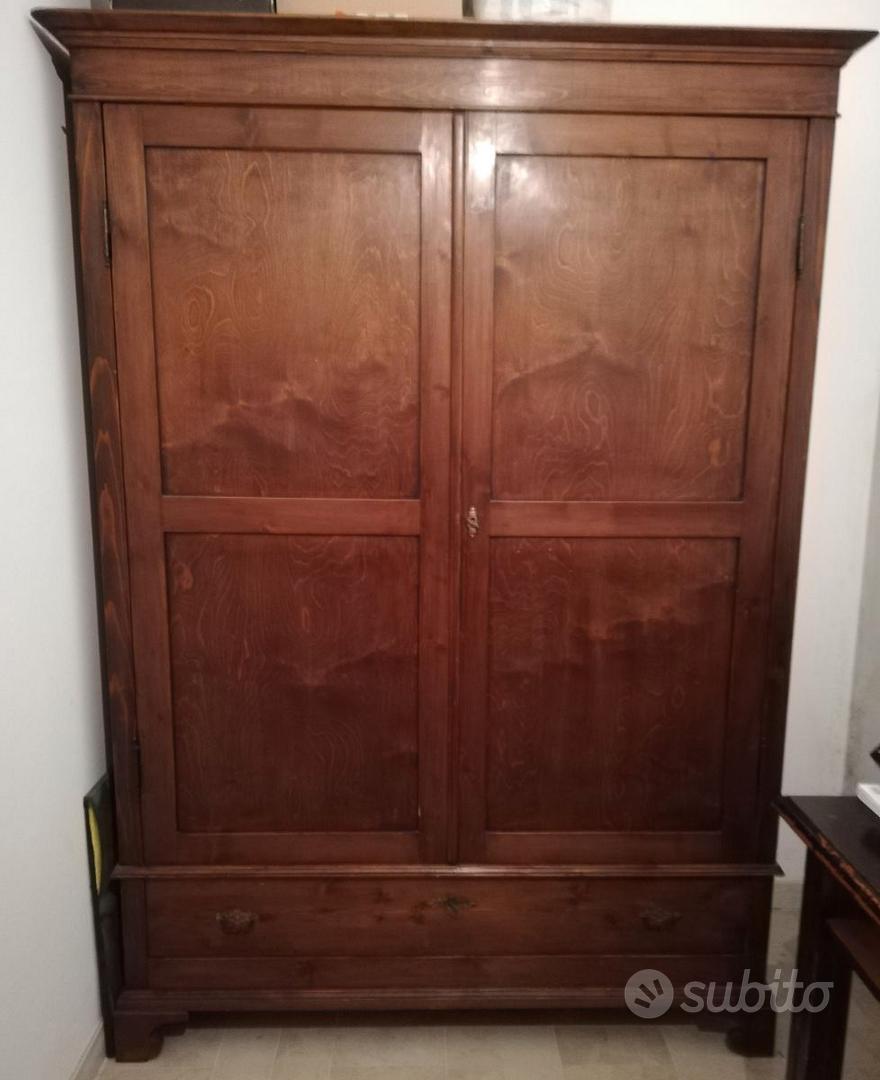 Armadio Antico In Legno Arredamento E Casalinghi In Vendita A Catania