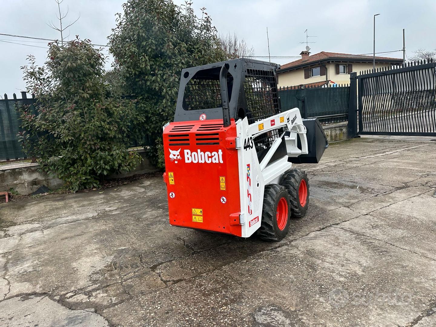 Subito - 2D Macchine Srl - P167 Mini pala 13 q.li Bobcat 443 - Veicoli ...