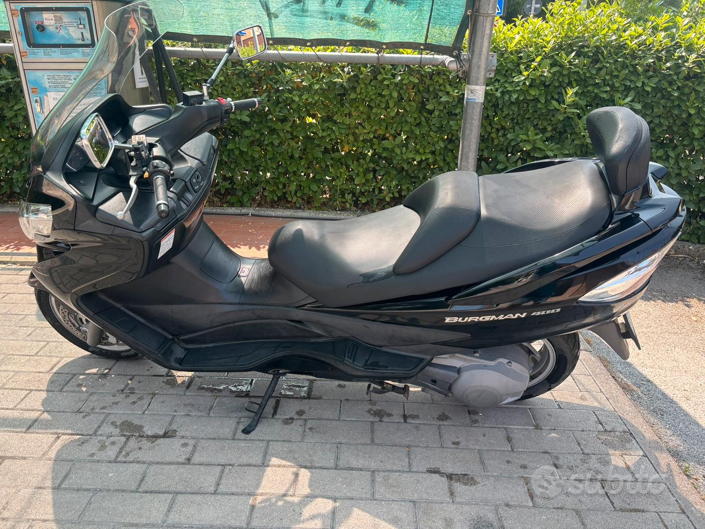 Burgman 400 k 7 - Moto e Scooter In vendita a Perugia