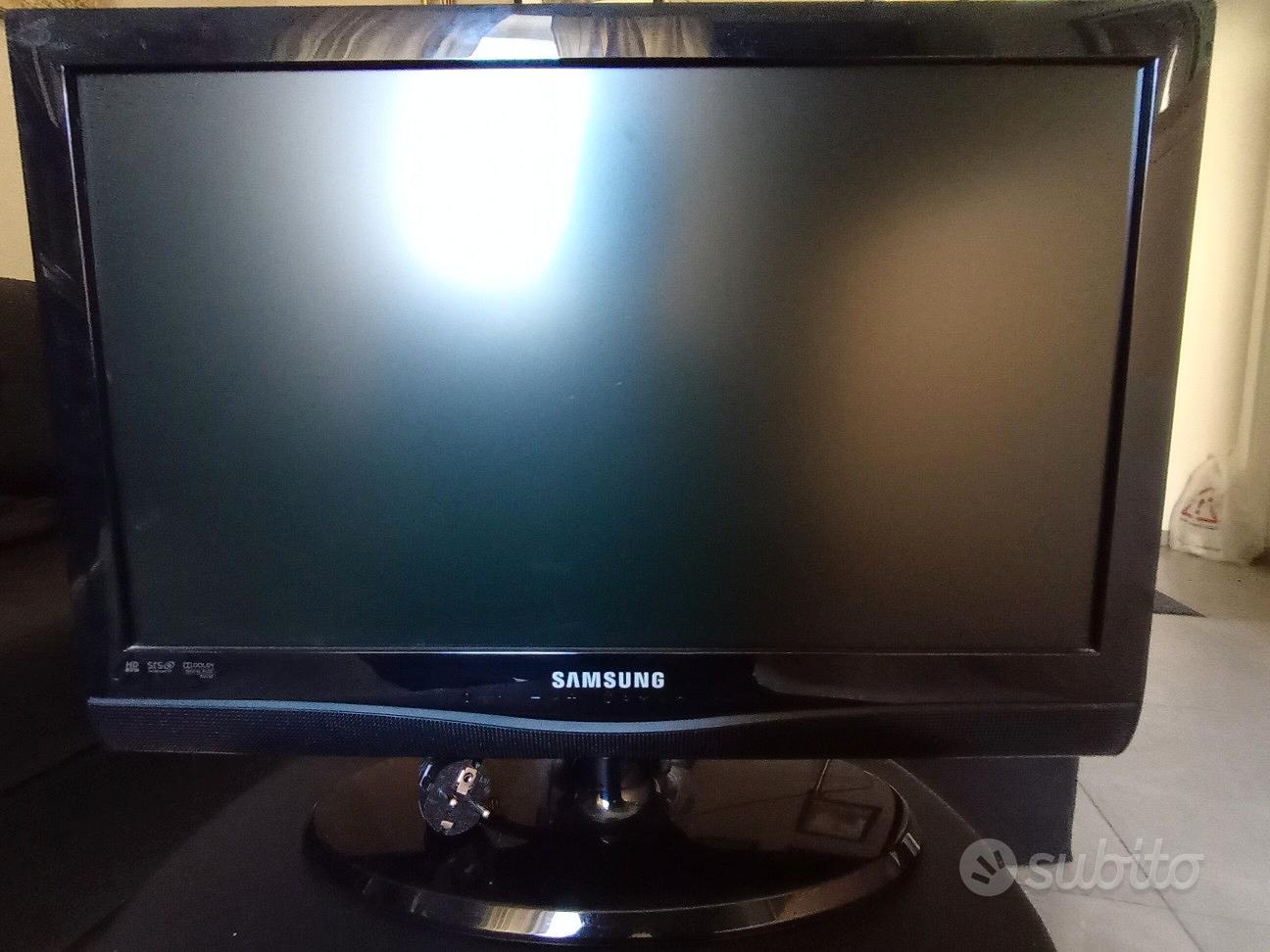 TV Samsung 22" - Audio/Video In vendita a La Spezia