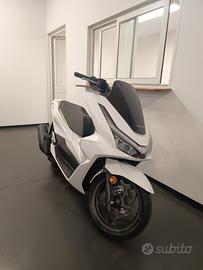 Subito - MOTOSPORT - Honda PCX 125 - M.Y. 2025 - Moto e Scooter In ...
