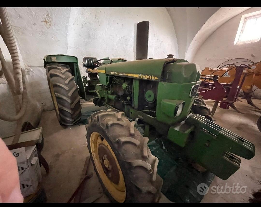 Trattore jhonn deer - Veicoli commerciali In vendita a Crotone