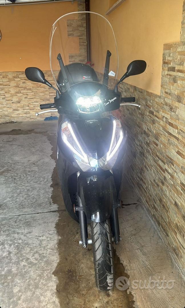 Sh300 - Moto e Scooter In vendita a Palermo