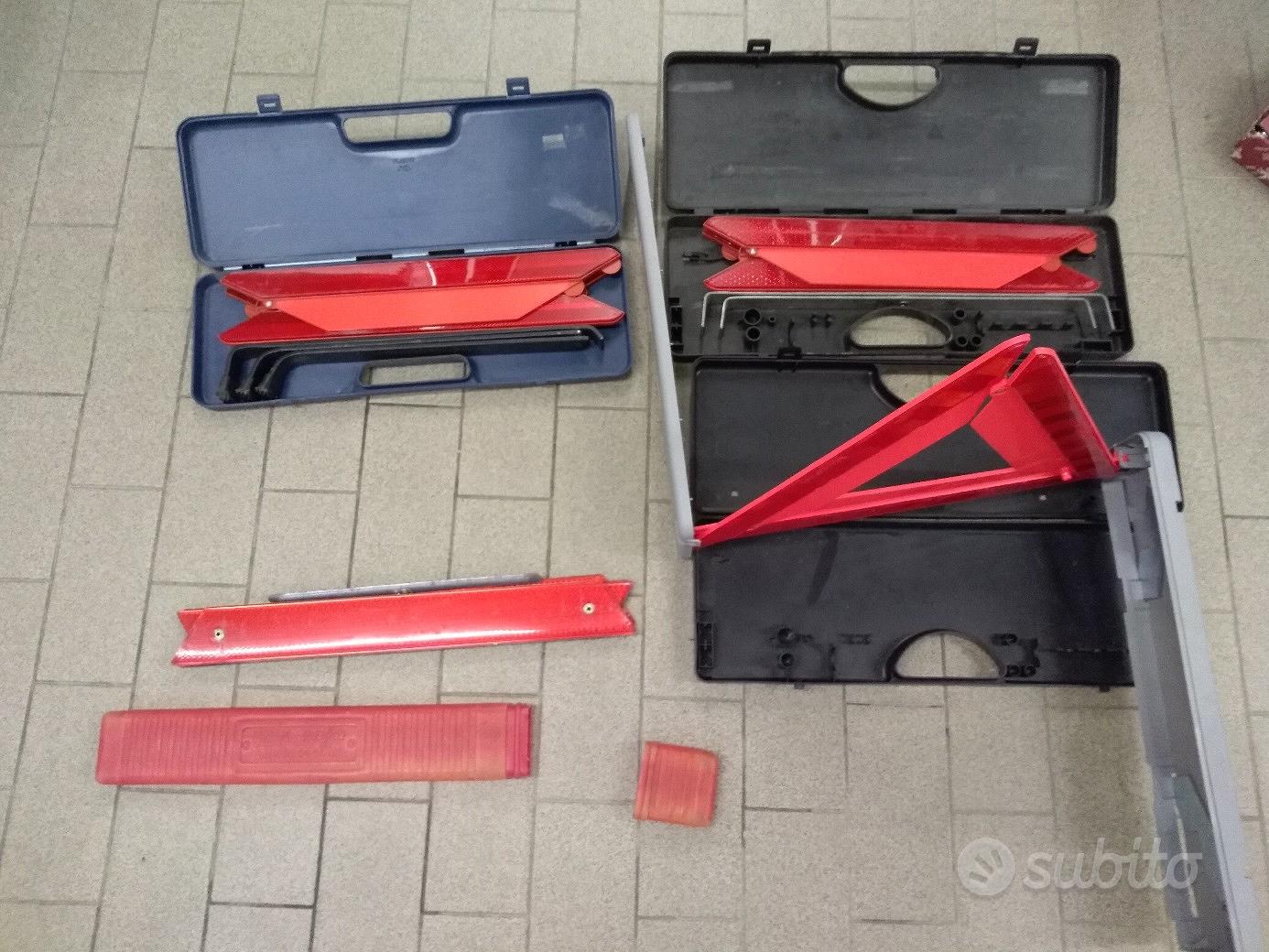 Triangolo pericolo segnaletica stradale - Accessori Auto In vendita a ...