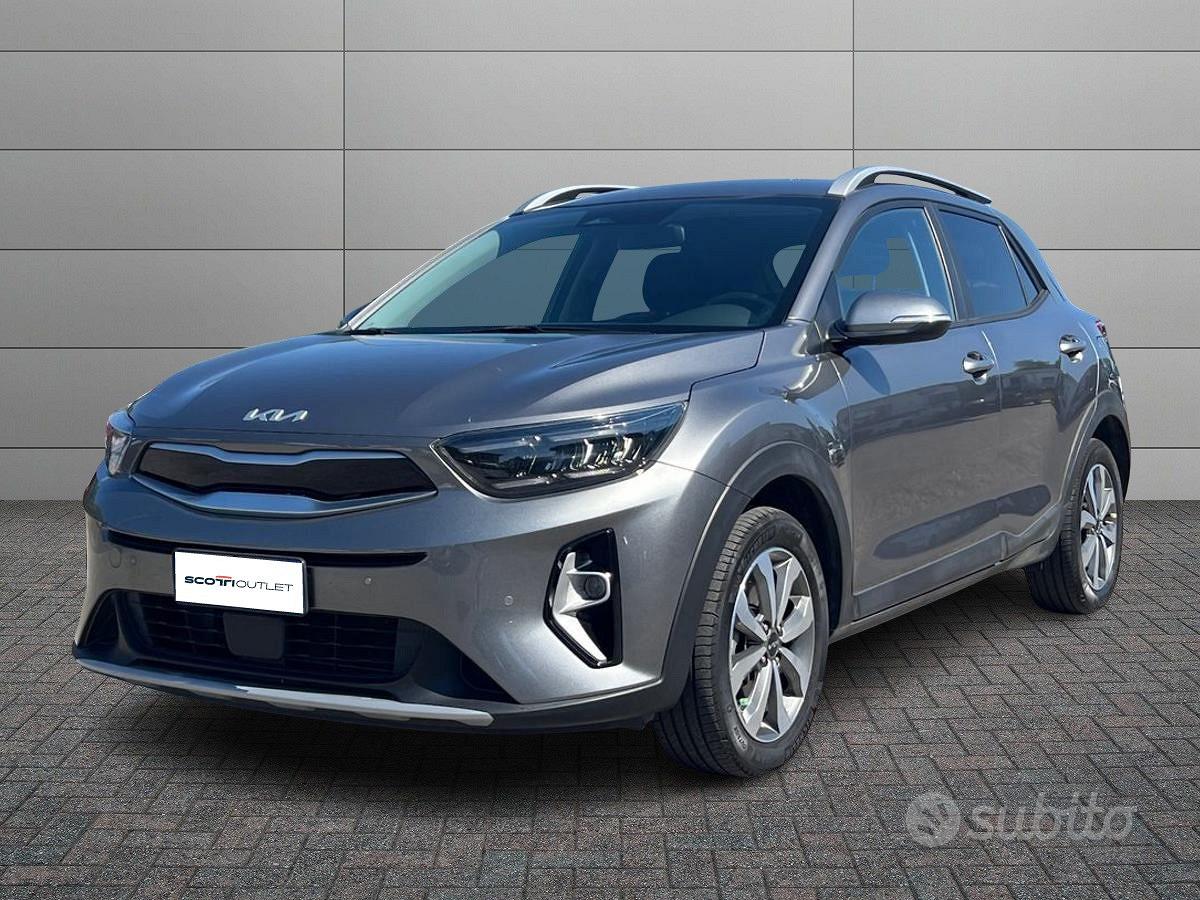 Subito - Scotti Outlet - KIA Stonic 1.2 dpi Style gpl 82cv - Auto In ...