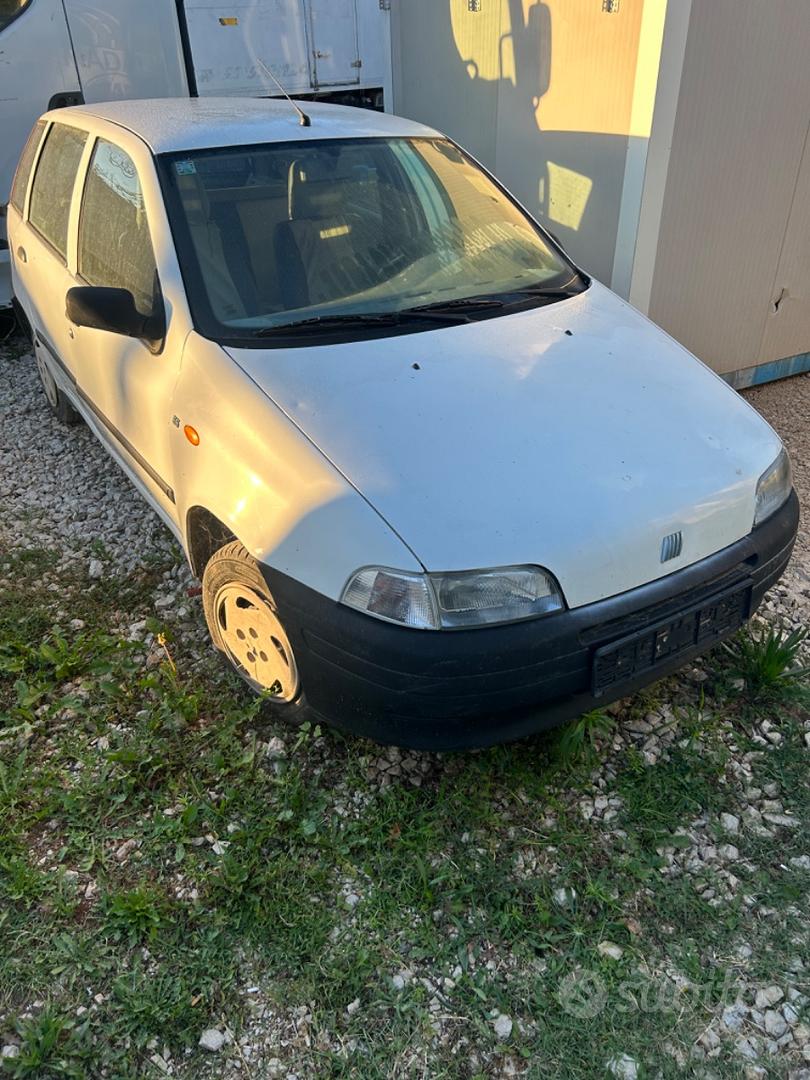 FIAT Punto 1ª serie - 1999 - Auto In vendita a Trieste