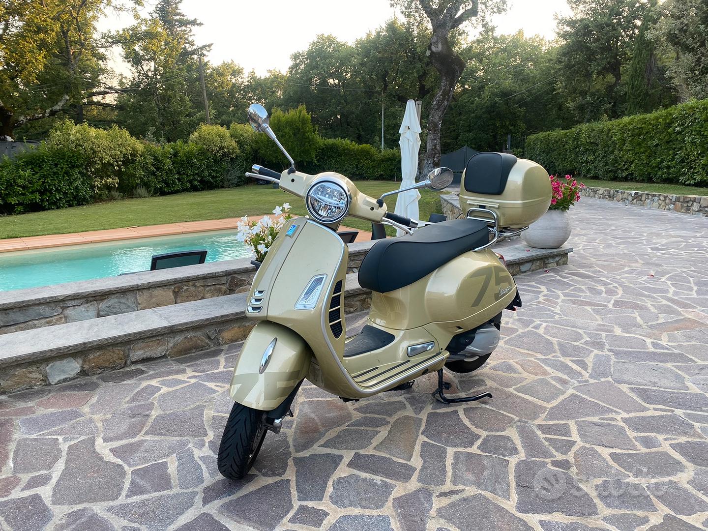 Vespa piaggio GTS 300 75th ANNIVERSARY - Moto e Scooter In vendita a Arezzo