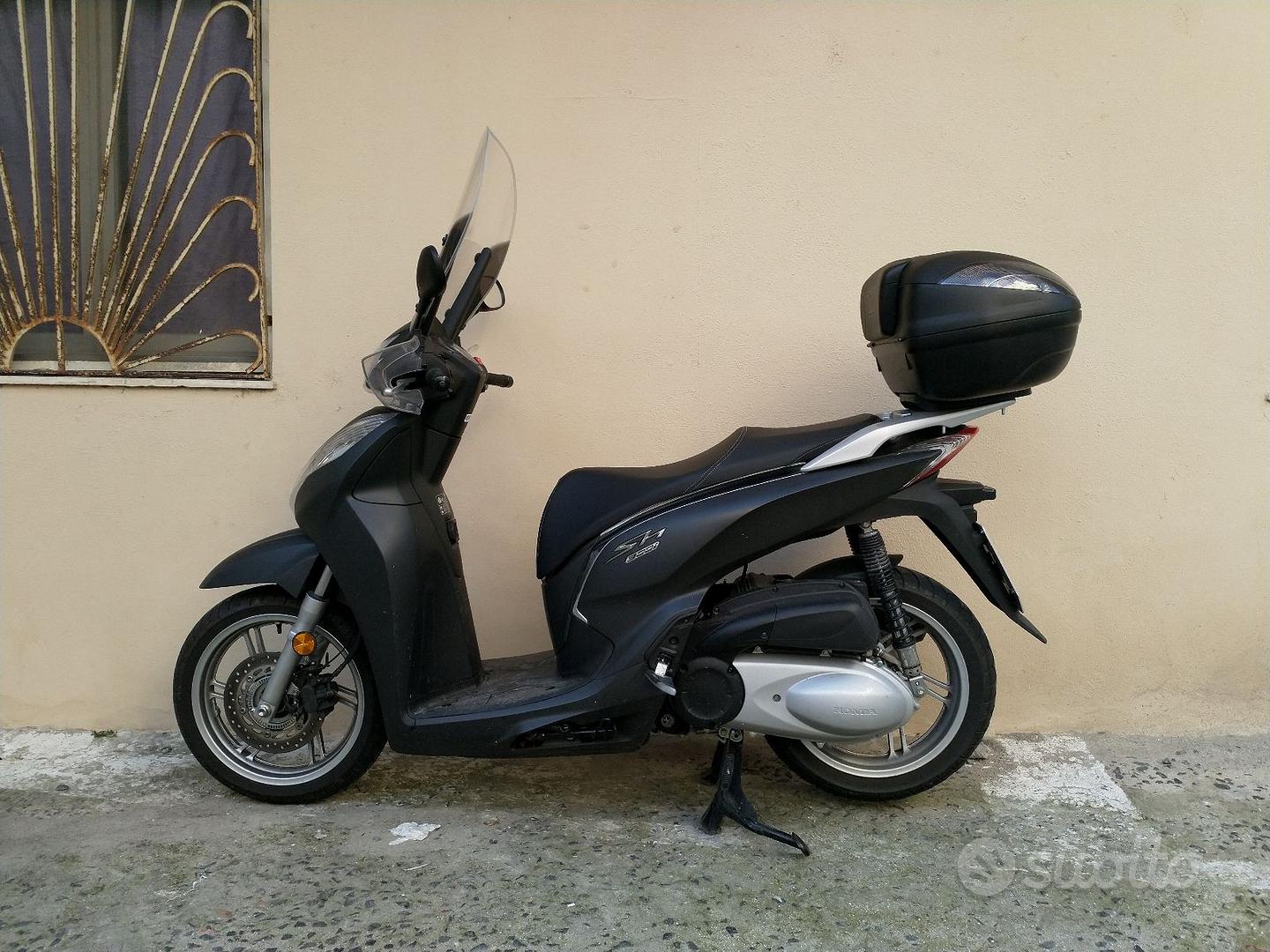 HONDA SH300 - Moto e Scooter In vendita a Sassari