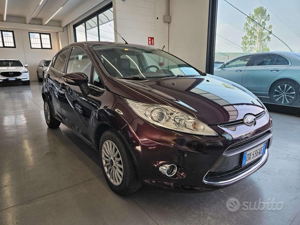 Subito - REAUTO S.R.L. - Ford Fiesta 5p 1.4 16v Titanium Gpl ...