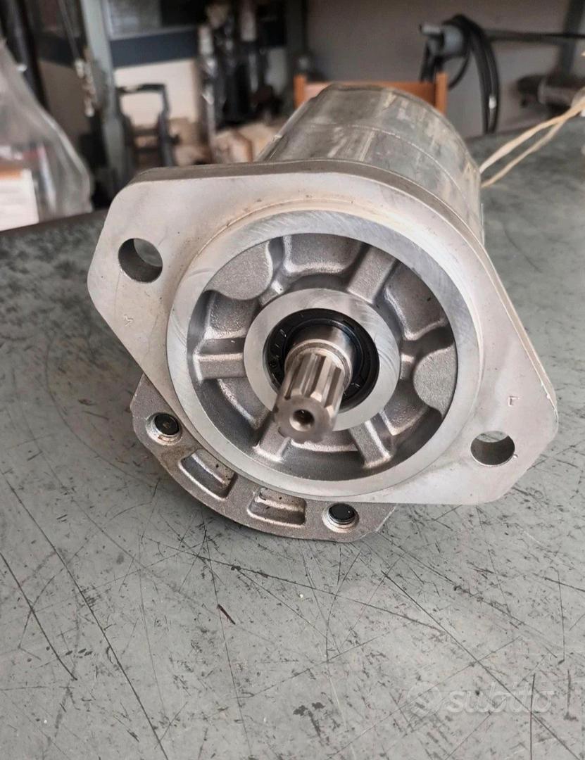 Pompa doppia sae - Accessori Moto In vendita a Salerno