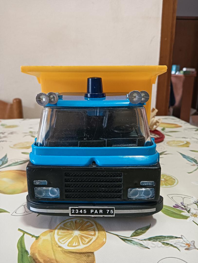 ELLEGI CAMION LATTA PLASTICA CON RIBALTA VINTAGE - Collezionismo In ...