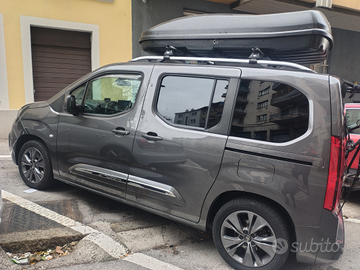 Toyota Proace City Verso versione LUXURY - Caravan e Camper In vendita ...