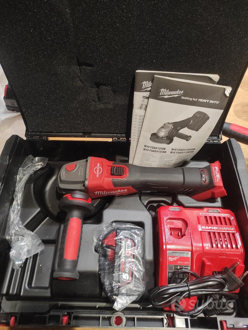 MILWAUKEE M18 FSAG 125 SMERIGLIATRICE FLESSIBILE - Giardino e Fai da te ...