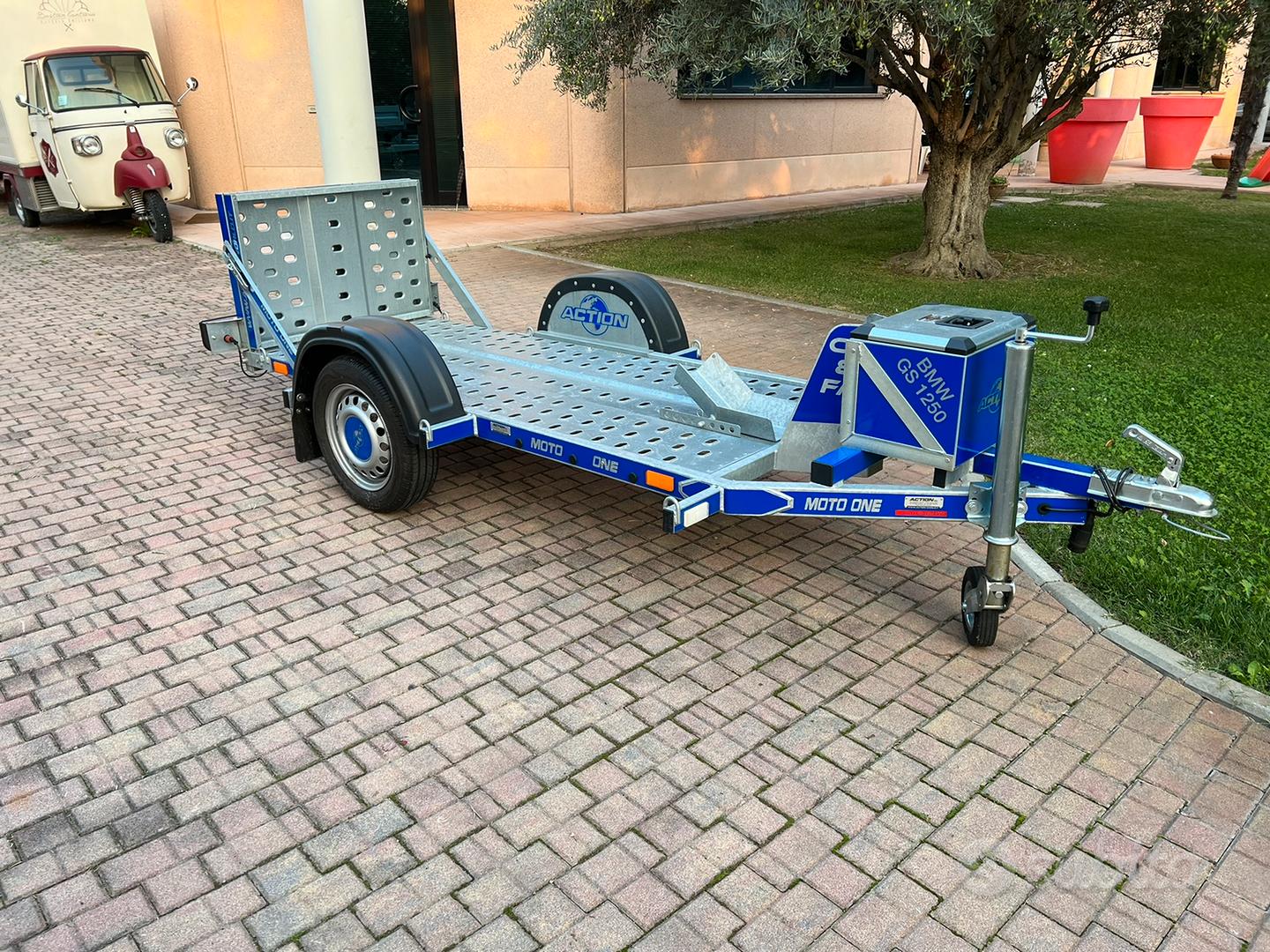 Subito - Action Srl - Rimorchio trasporto moto - Veicoli commerciali In ...