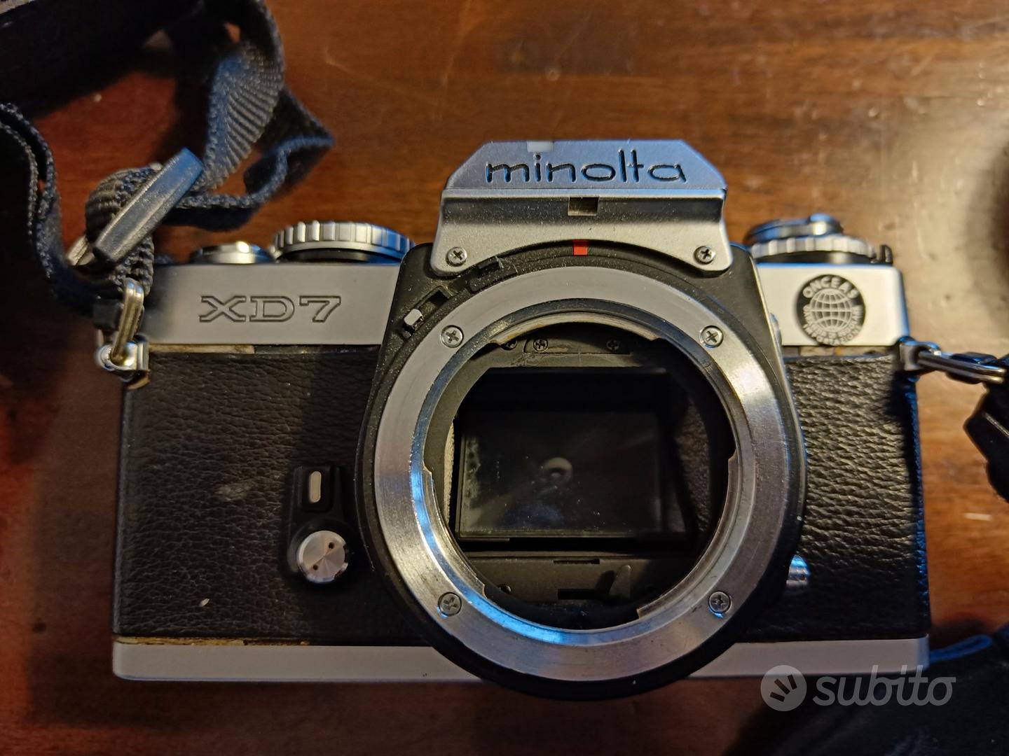 Minolta XD7 con accessori ottica 50mm f/1.7 - Fotografia In vendita a ...