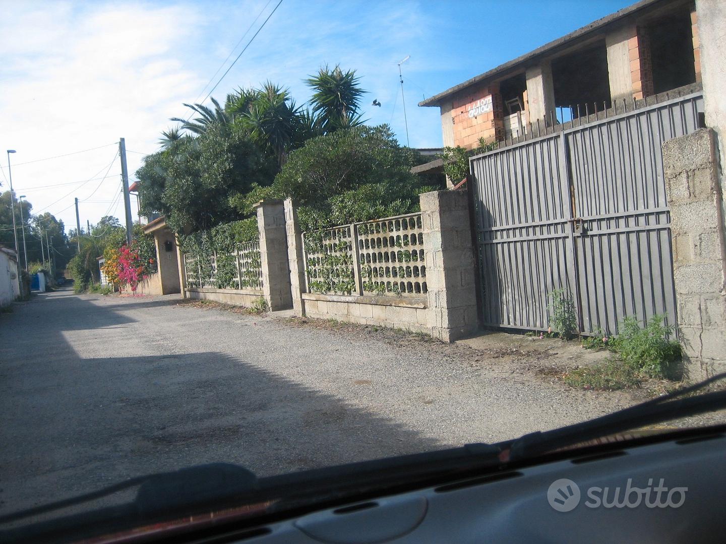 PALMI - TONNARA Fabbricato al rustico di 360 mq - Ville singole e a ...