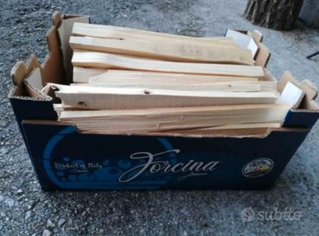 Cassetta di legnetti in abete - Giardino e Fai da te In vendita a Pordenone