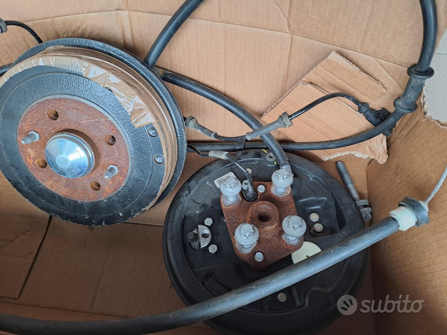 KIT freni a tamburo posteriori Lancia Ypsilon TK - Accessori Auto In ...