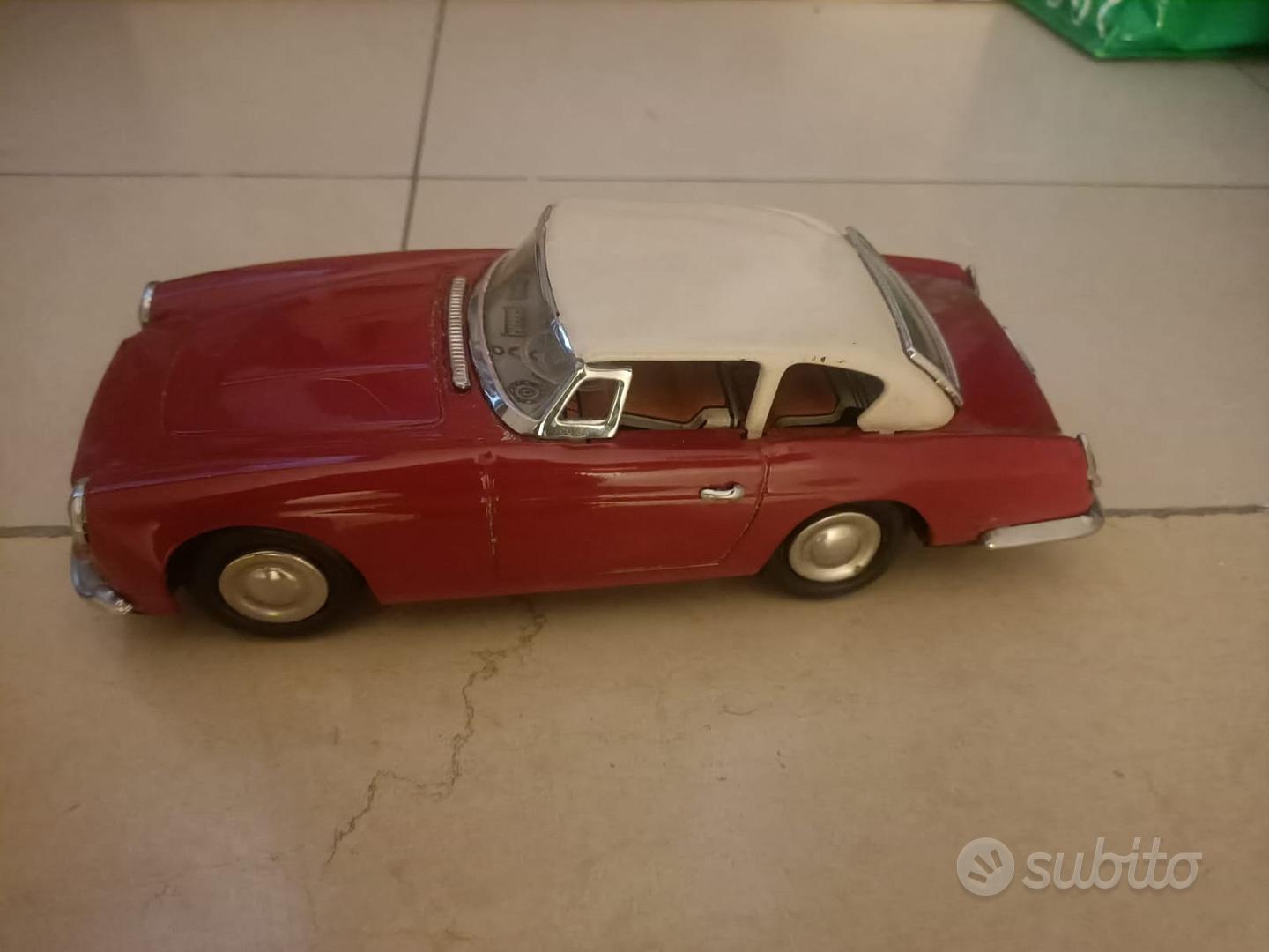 Modellino Ferrari Peraboni - Collezionismo In vendita a Firenze