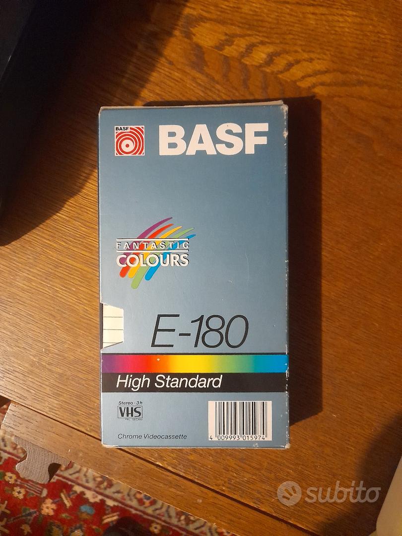 VHS nuove ed usate - Audio/Video In vendita a Milano