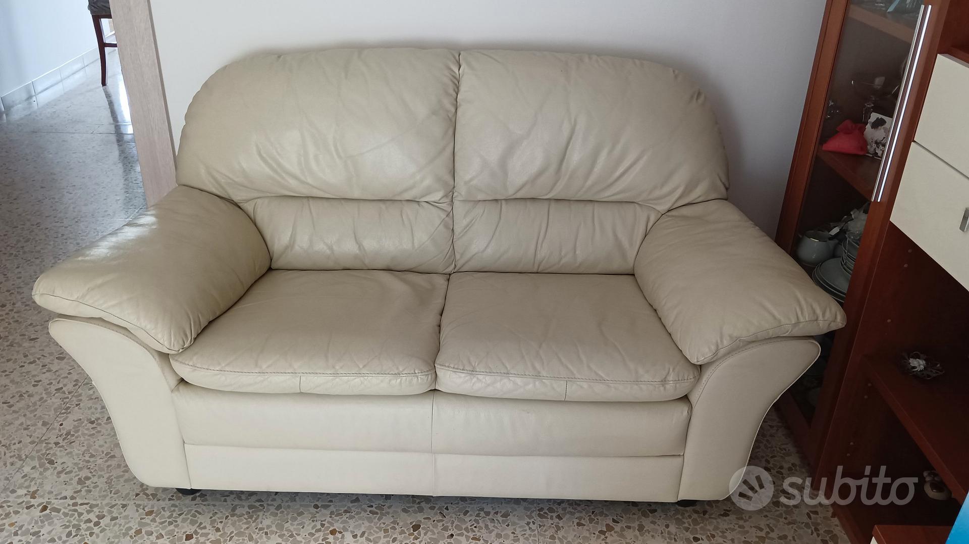 Divano in pelle - Arredamento e Casalinghi In vendita a Foggia
